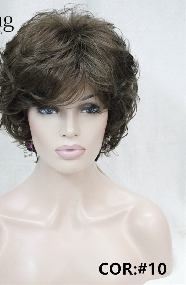 Peruca Feminina Curta Ondulada Uso Diário Cor #10 Castanho por R$335,00